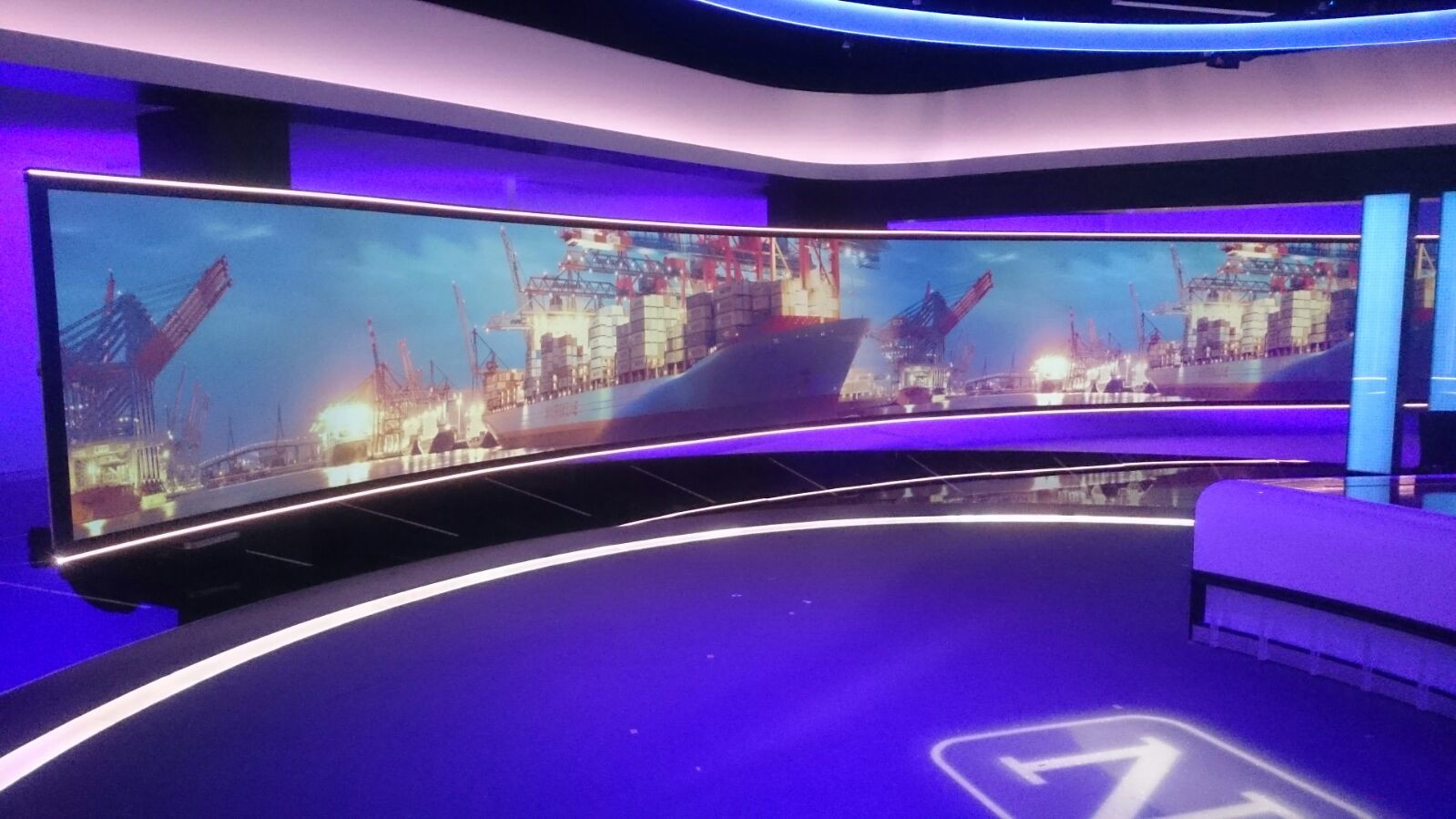 AVEX integreert videotechniek in nieuwe NOS studio - AVEX