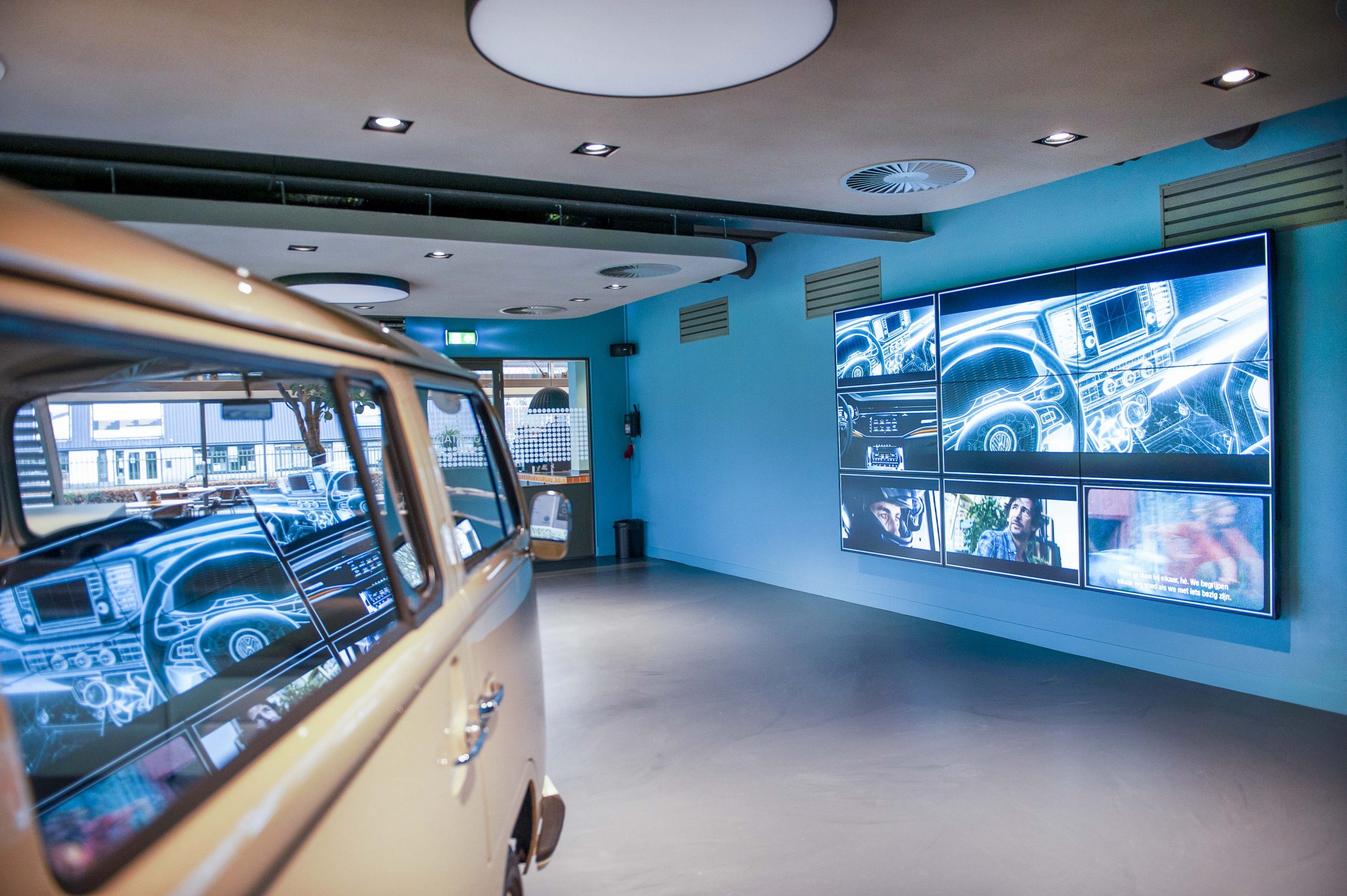 Narrowcasting | Digital Signage - AVEX