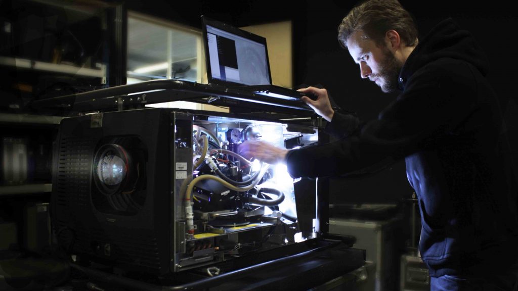 On-Site AV Support | Venue AV Support | AVEX UK